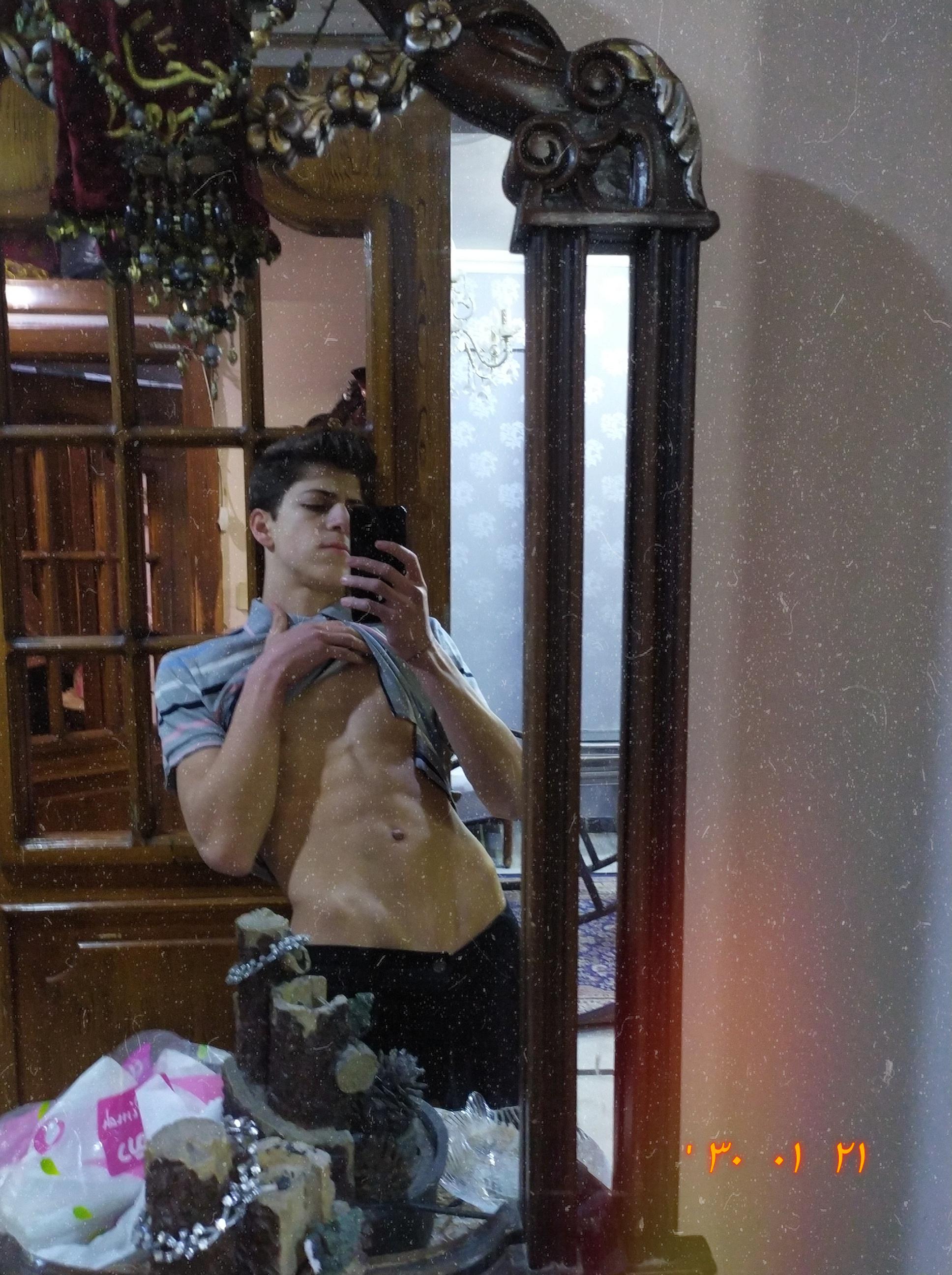 Hi daddy 💝😊 | Scrolller