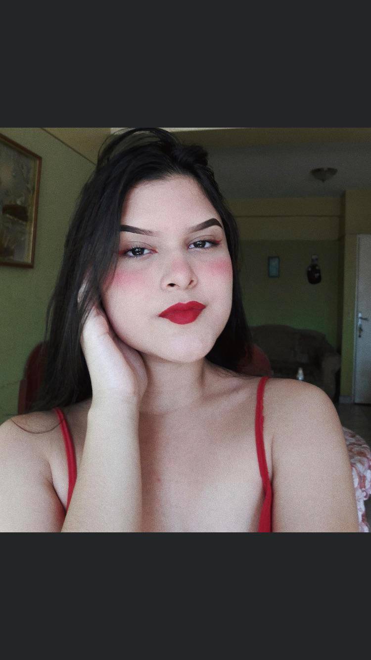 Hi daddy🍑 | Scrolller