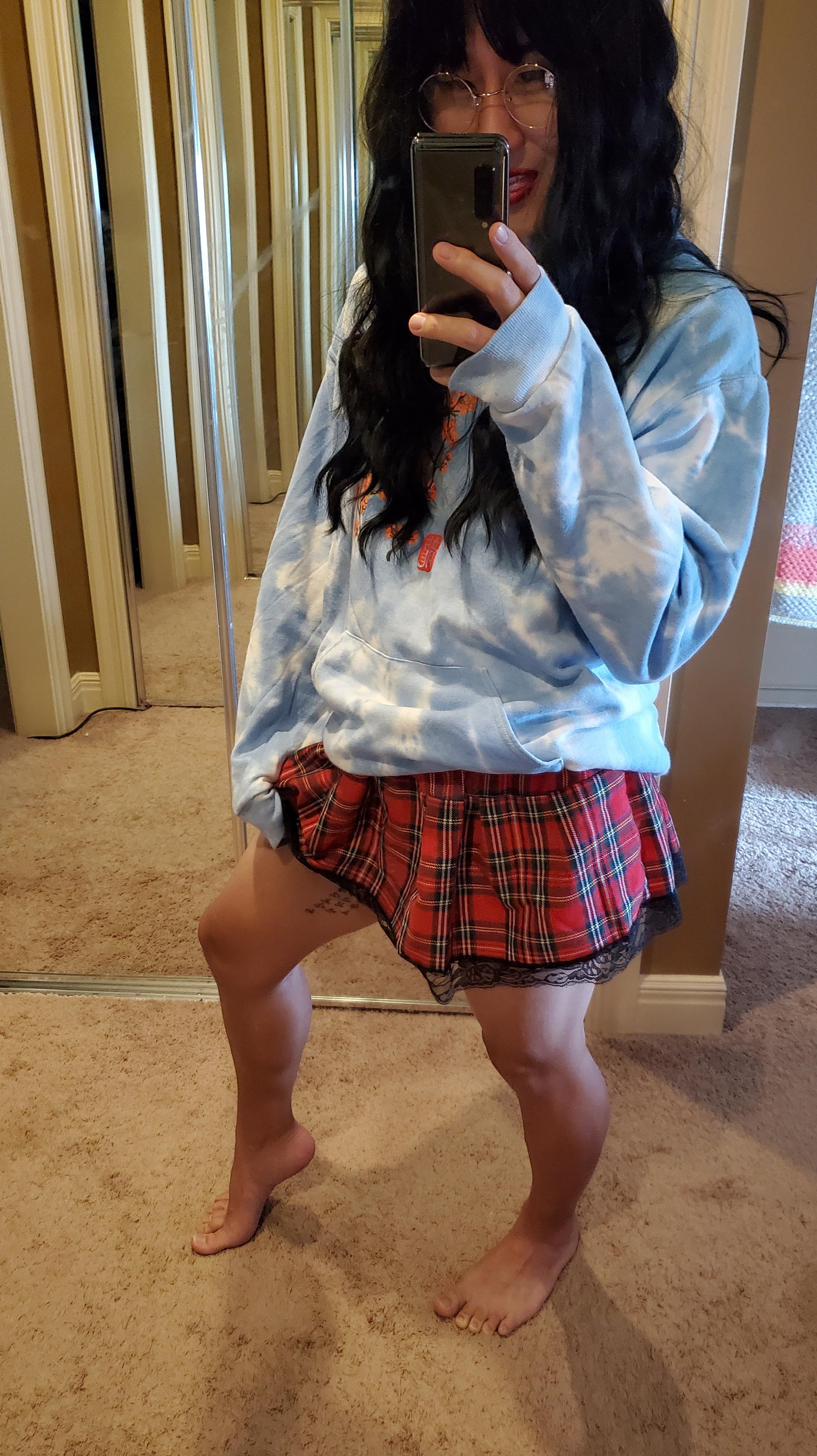 Hi, I'm Coco! Twitch streamer and content creator, nice to meet y'all! | Scrolller