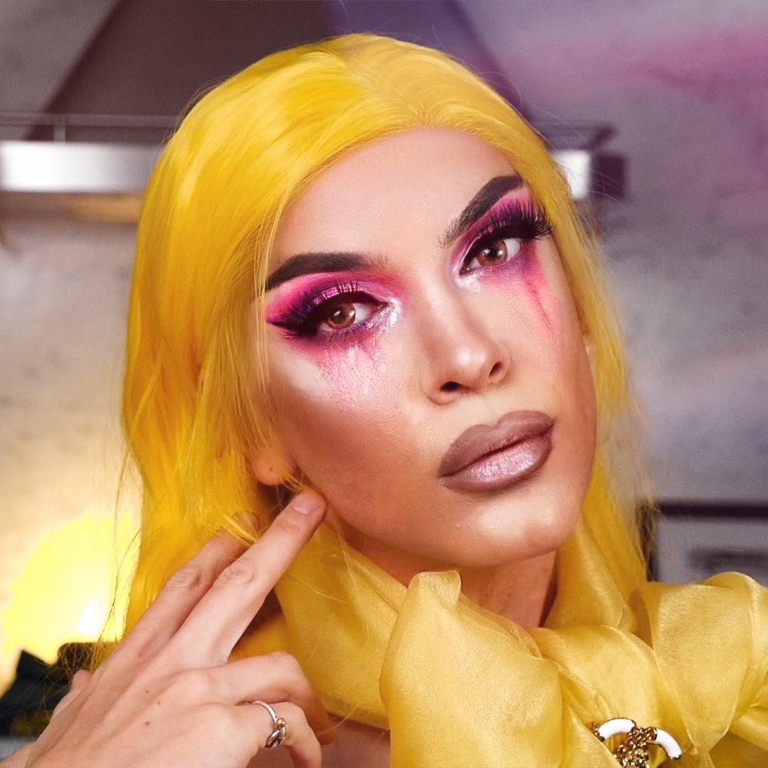 Hi r/drag! I'm Cash - I've been doing drag for just over a year 😚💛 | Scrolller