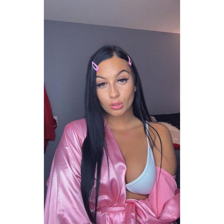 High Barbie (f) (21) | Scrolller