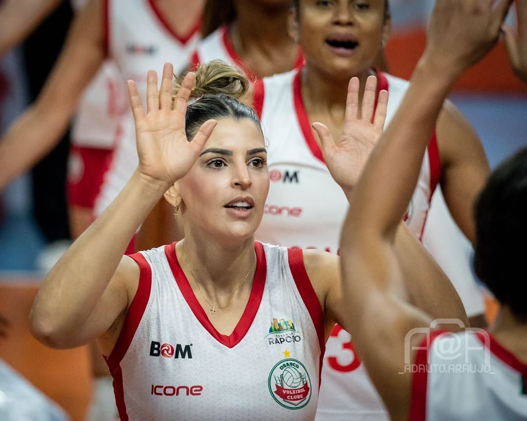 High five | Scrolller