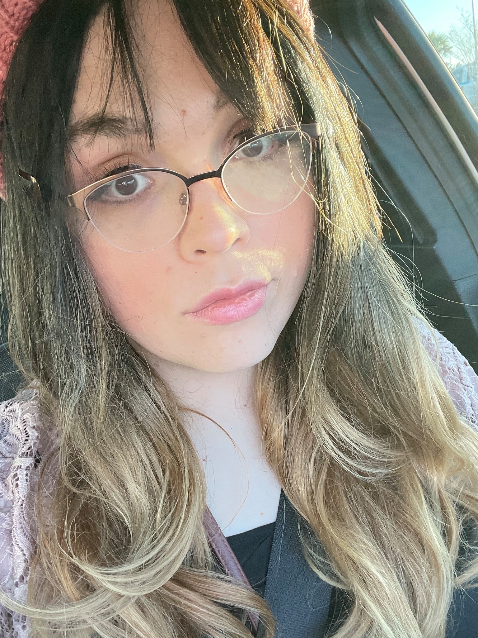 Hiiii, 28 Mtf almost at 2 and a half years HRT! How am I doing? | Scrolller