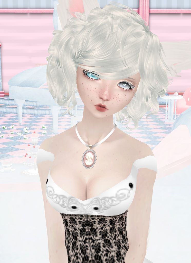 Himeka the Ghost | Scrolller