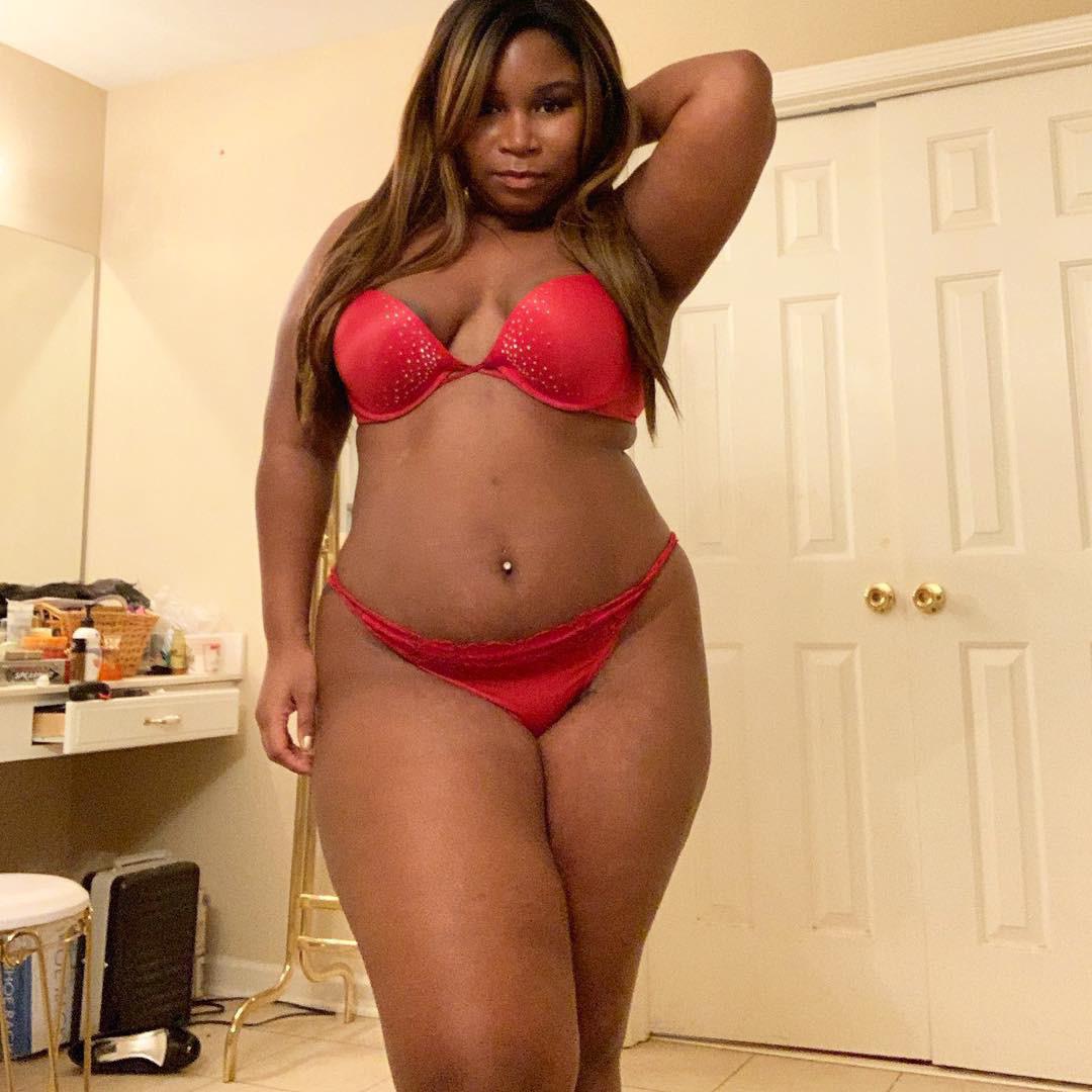 Hips for days | Scrolller