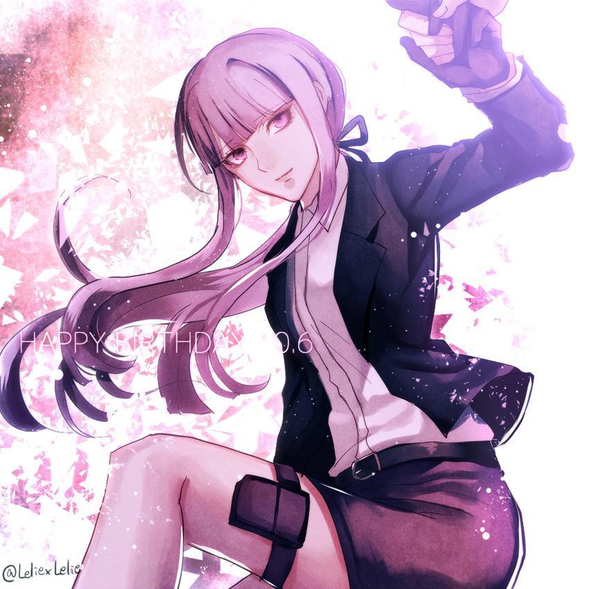 Holding Hands Scrolller