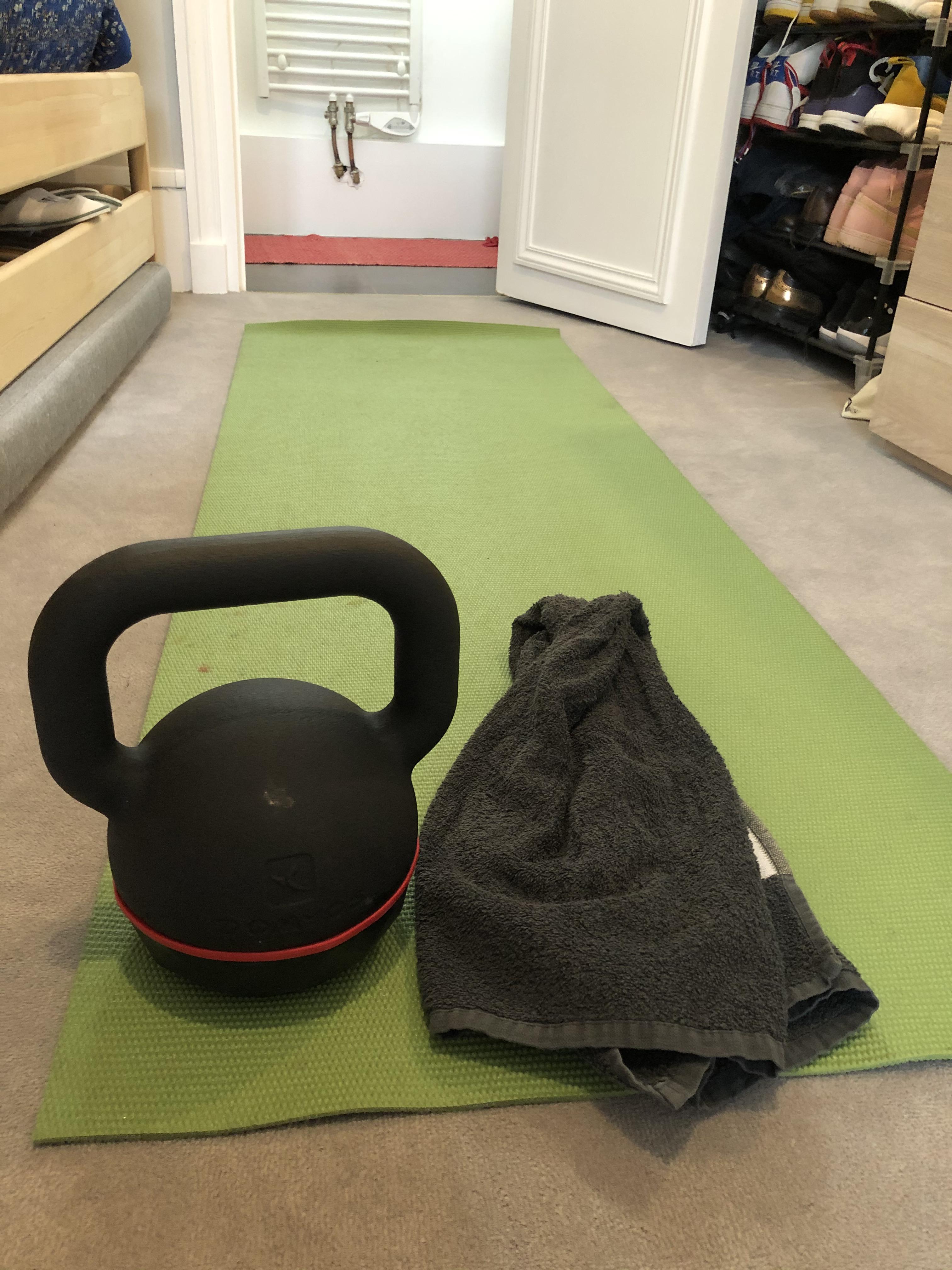 Home gym setup - kettlebell workouts for the win | Scrolller