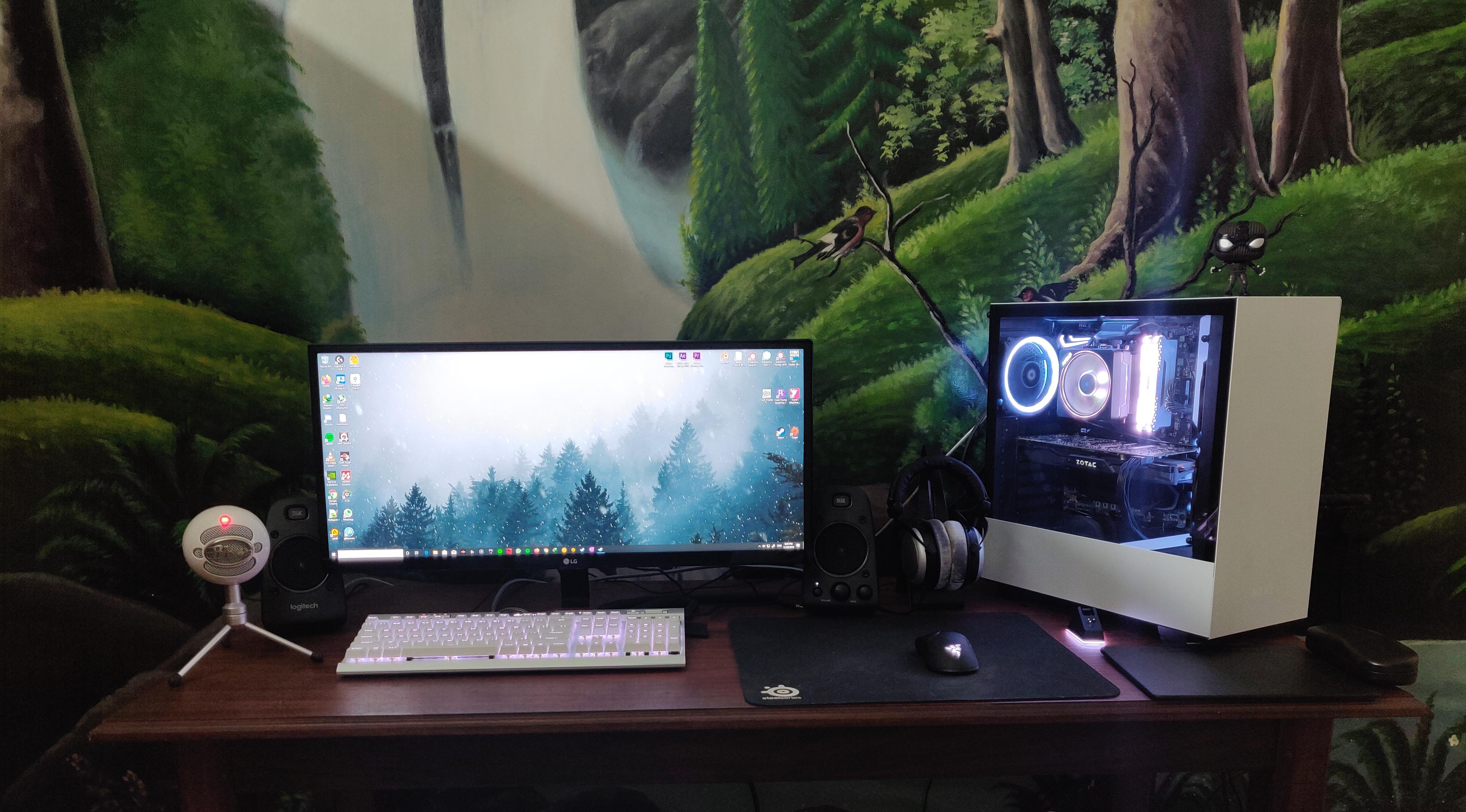 Home setup. | Scrolller
