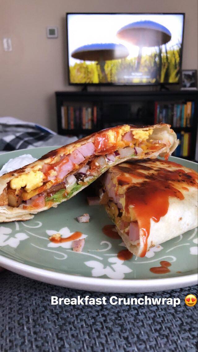 Homemade Breakfast Crunchwrap Supreme | Scrolller