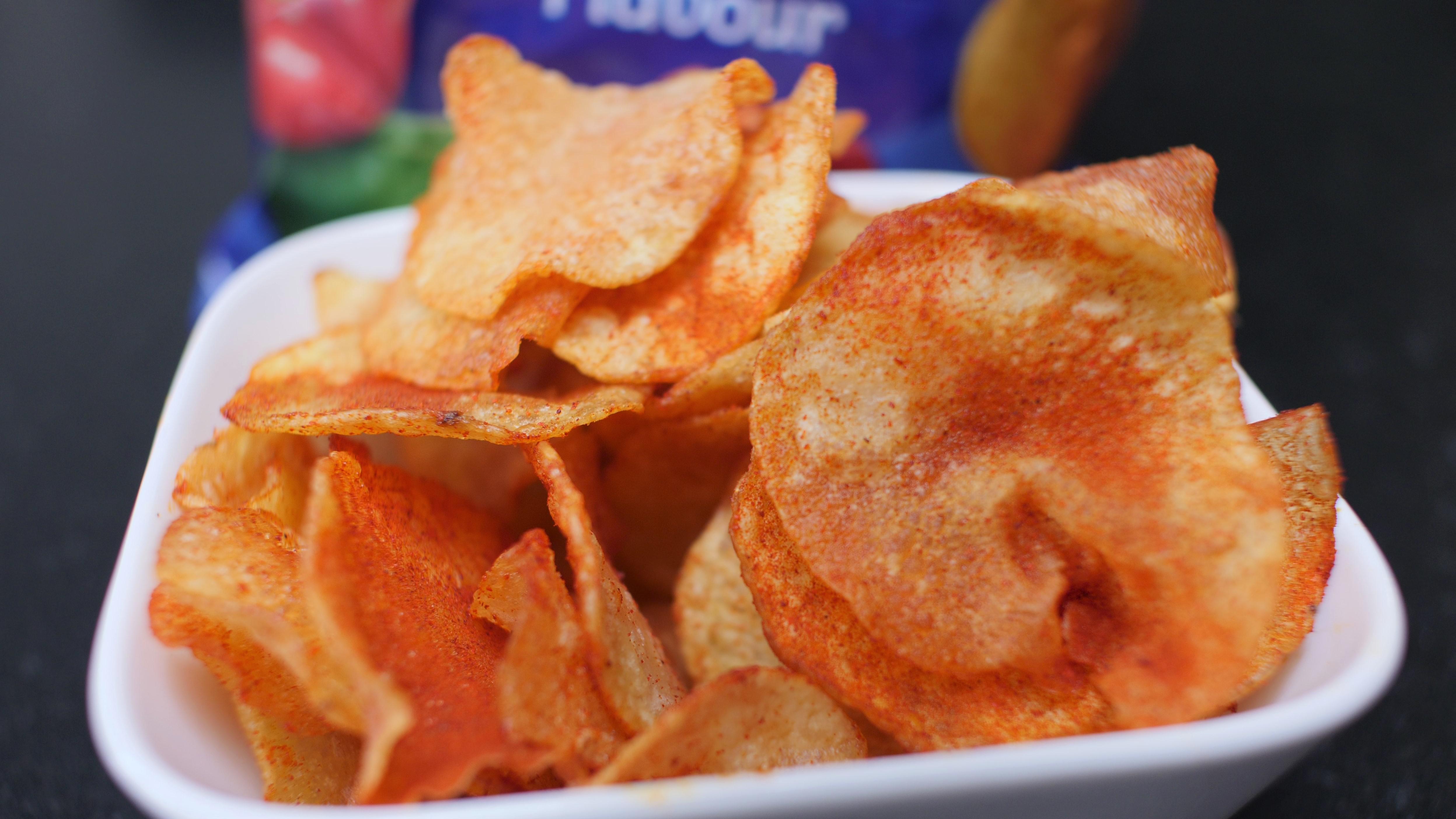 Homemade Crispy Potato Chips Paprika | Scrolller