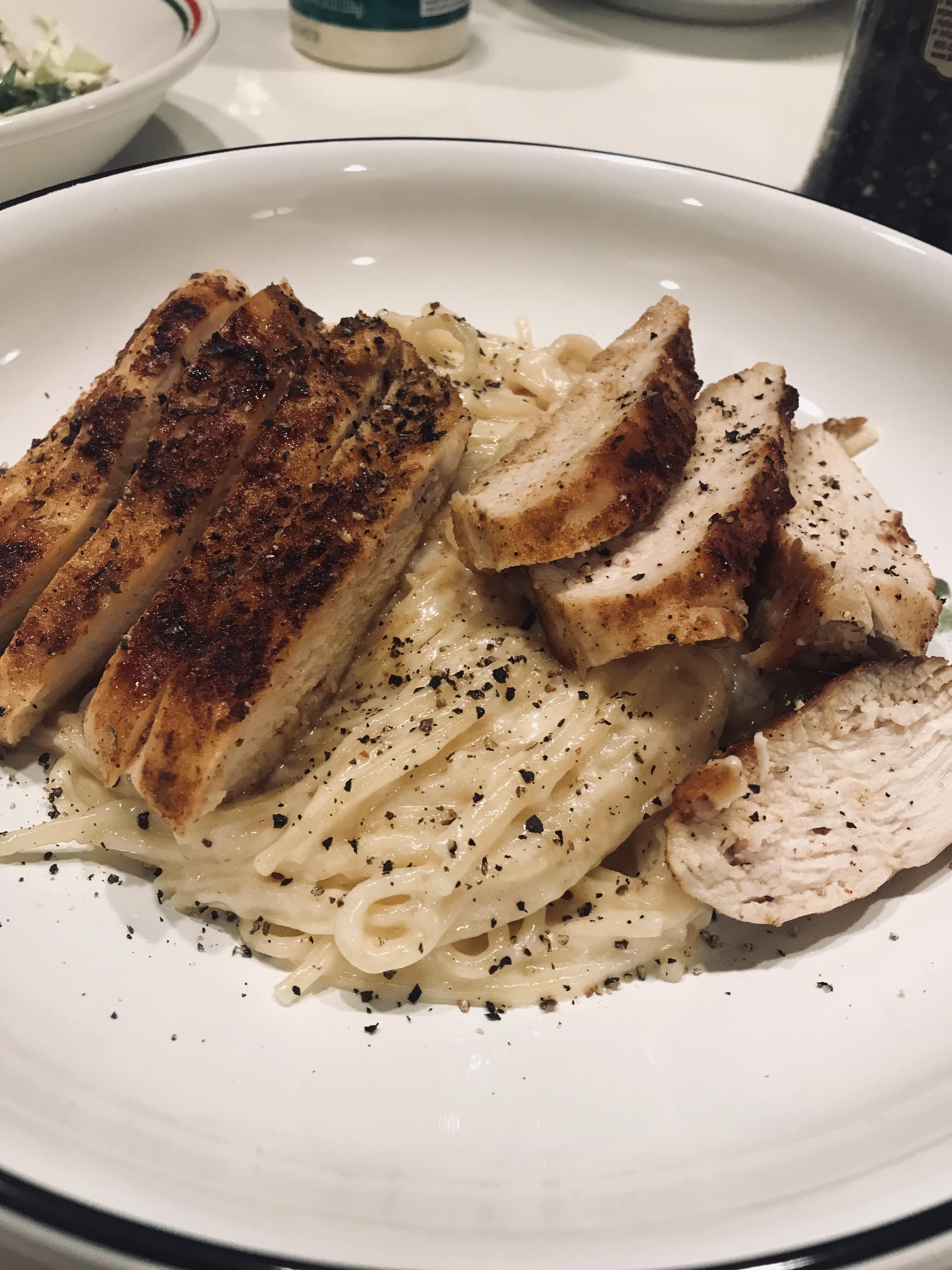 Homemade fettuccine alfredo and blackened chicken | Scrolller