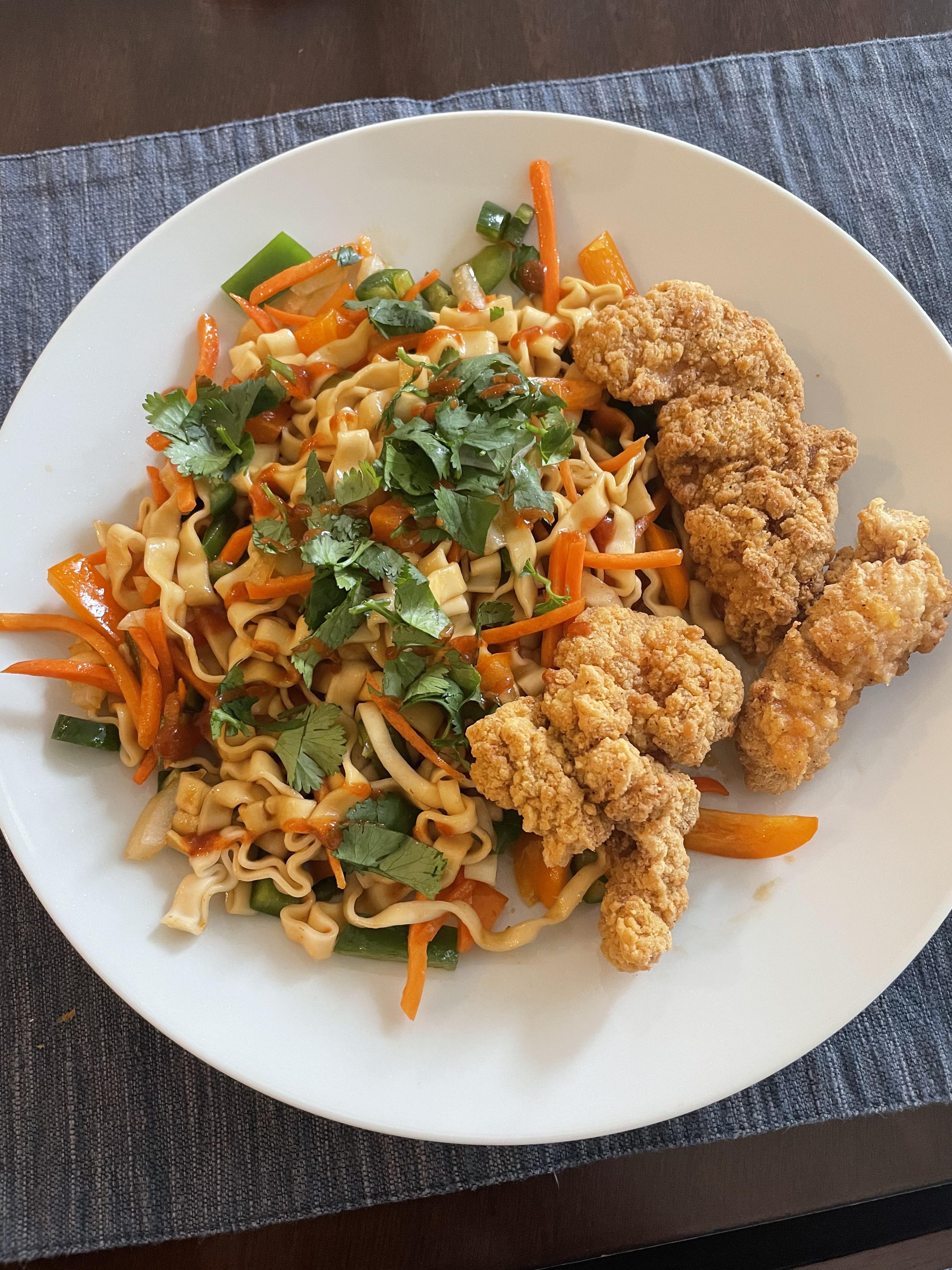 [Homemade] Instant ramen with veggies and chicken tenders | Scrolller
