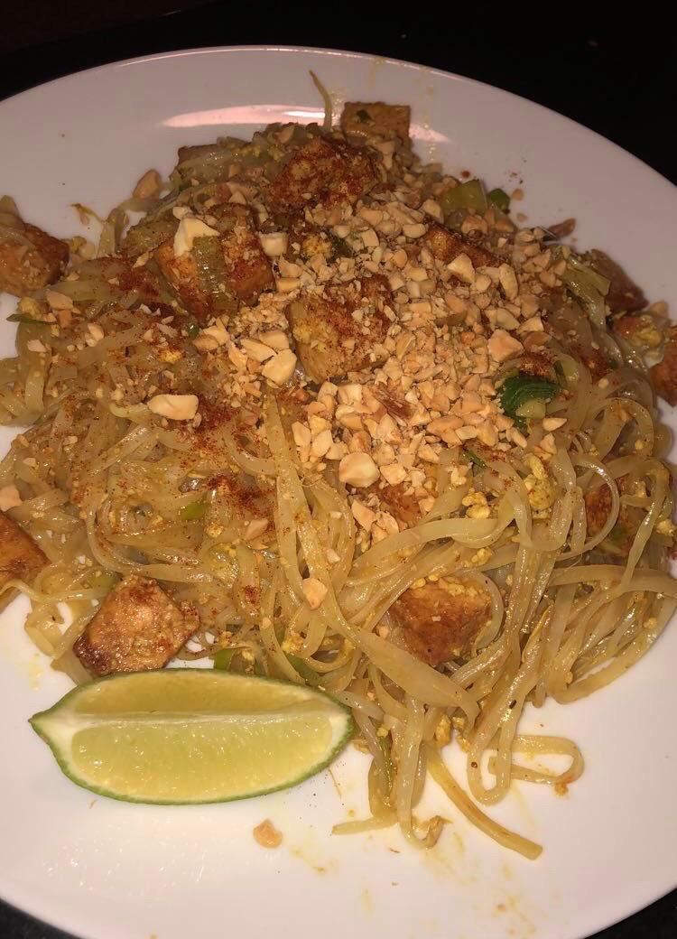 Homemade tofu pad thai | Scrolller
