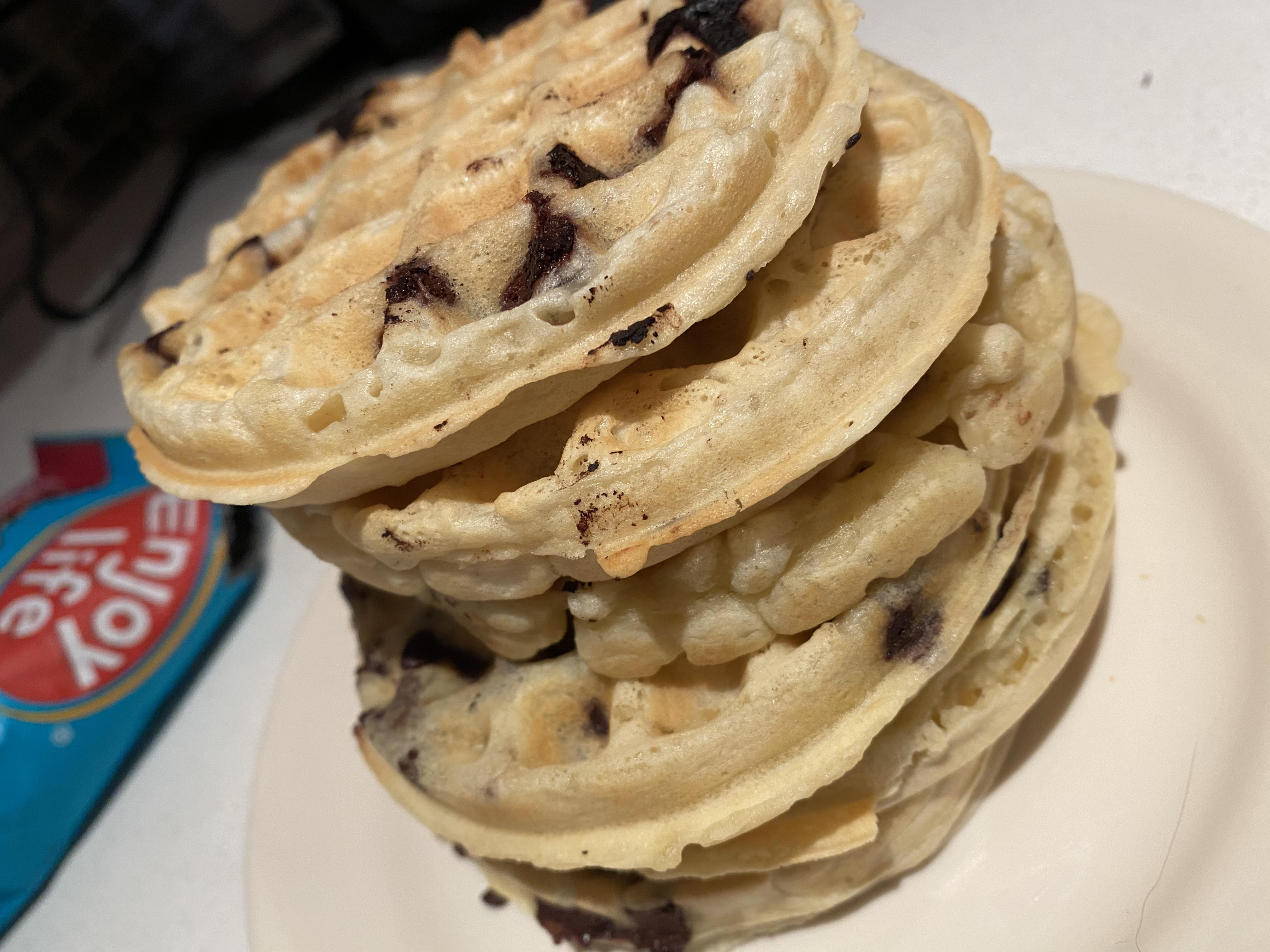 Homemade vegan dark chocolate chip waffles! | Scrolller