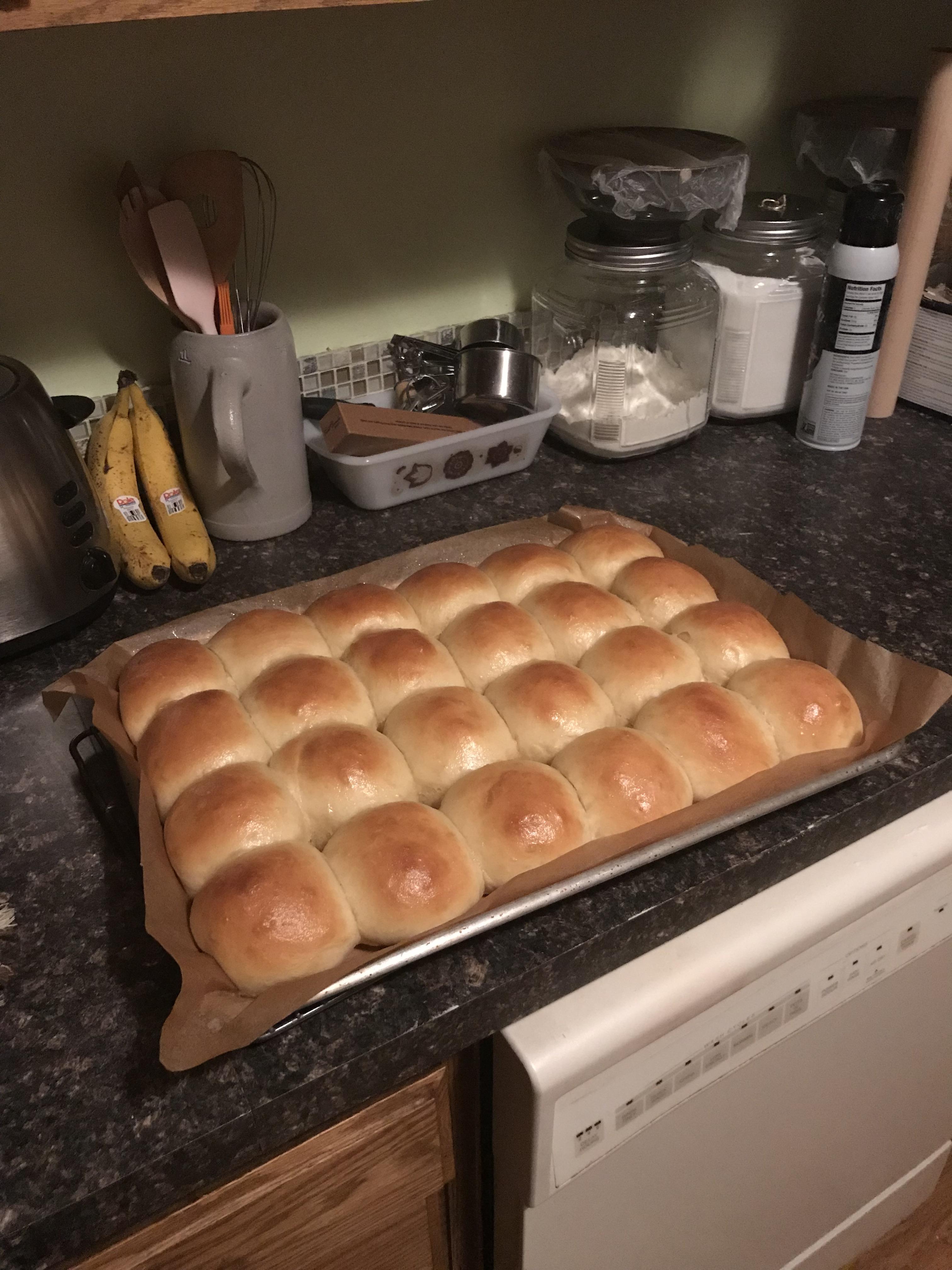 Homemade yeast rolls | Scrolller