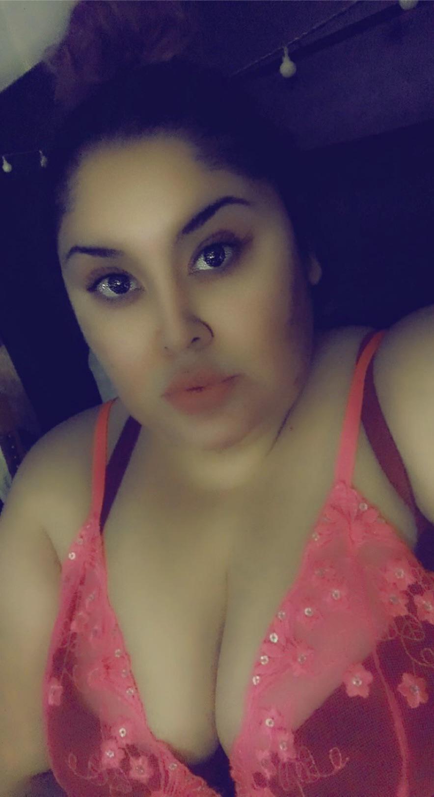 Hope this made your Tuesday !! Whose into some Latina bbw? | Scrolller