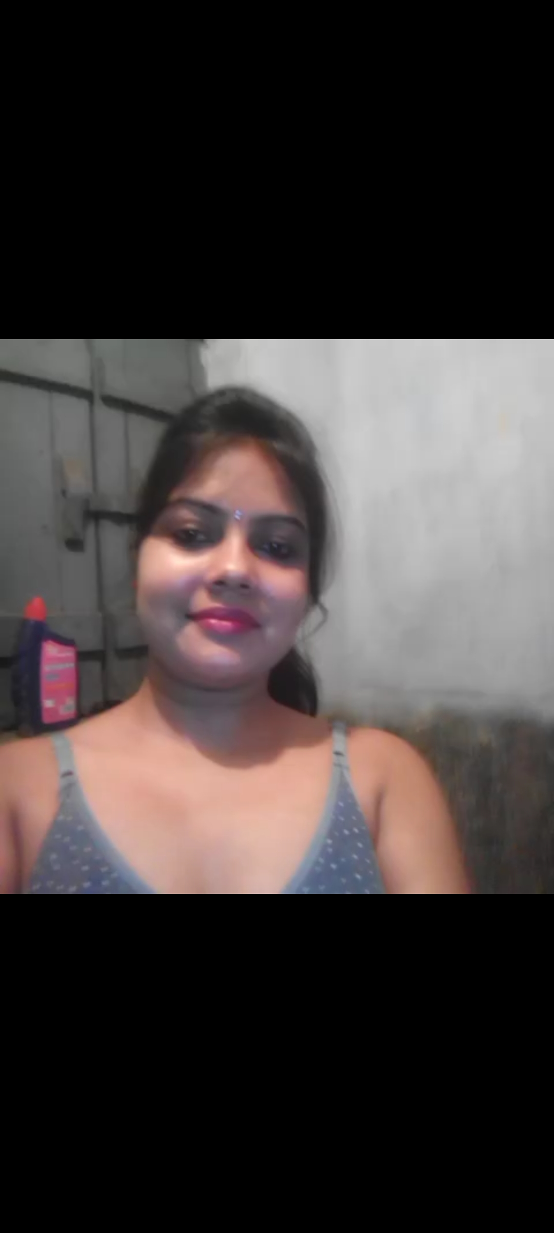 HORNY DESI GIRL GOING NUDE INFRONT OF EX 🔥🔥🔥📸📸📸 LINK DOWN BELOW 👇👇👇👇 | Scrolller