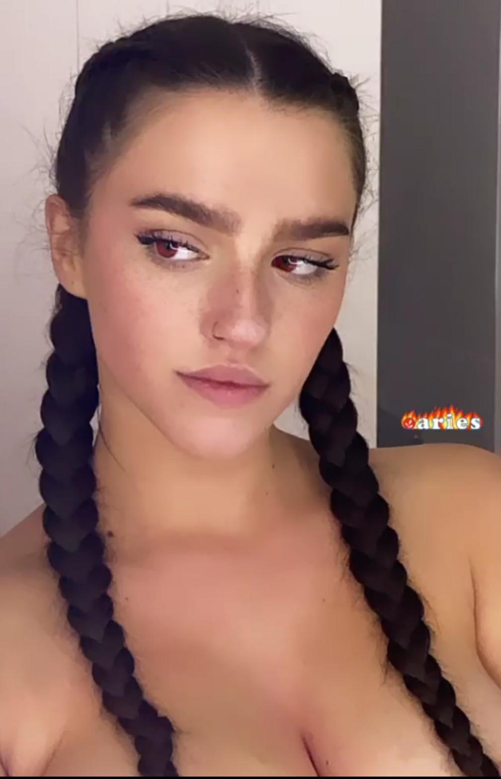 Hot aries | Scrolller