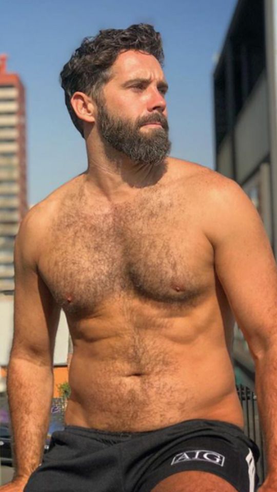 Hot hairy | Scrolller