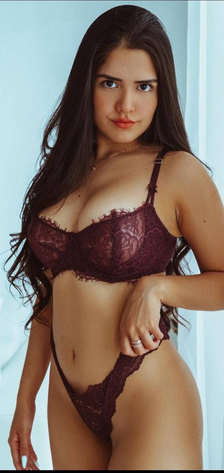 Hot like the Sun | Scrolller