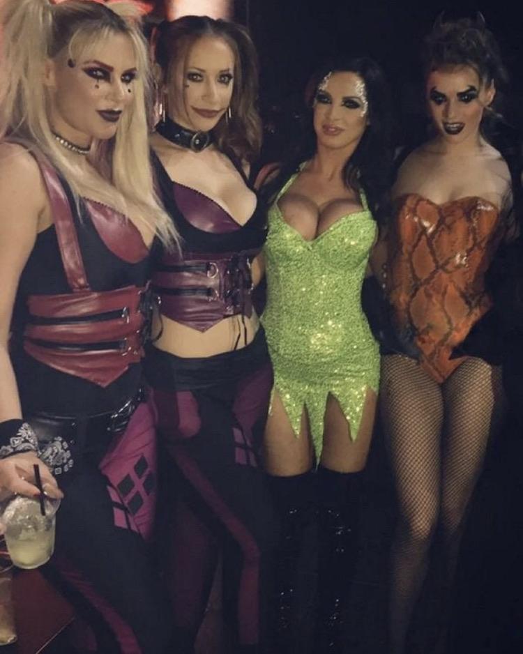 Hot lineup | Scrolller