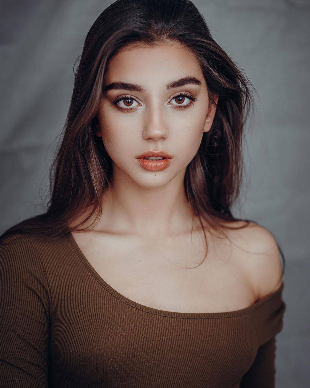 Hot Maja😍 | Scrolller