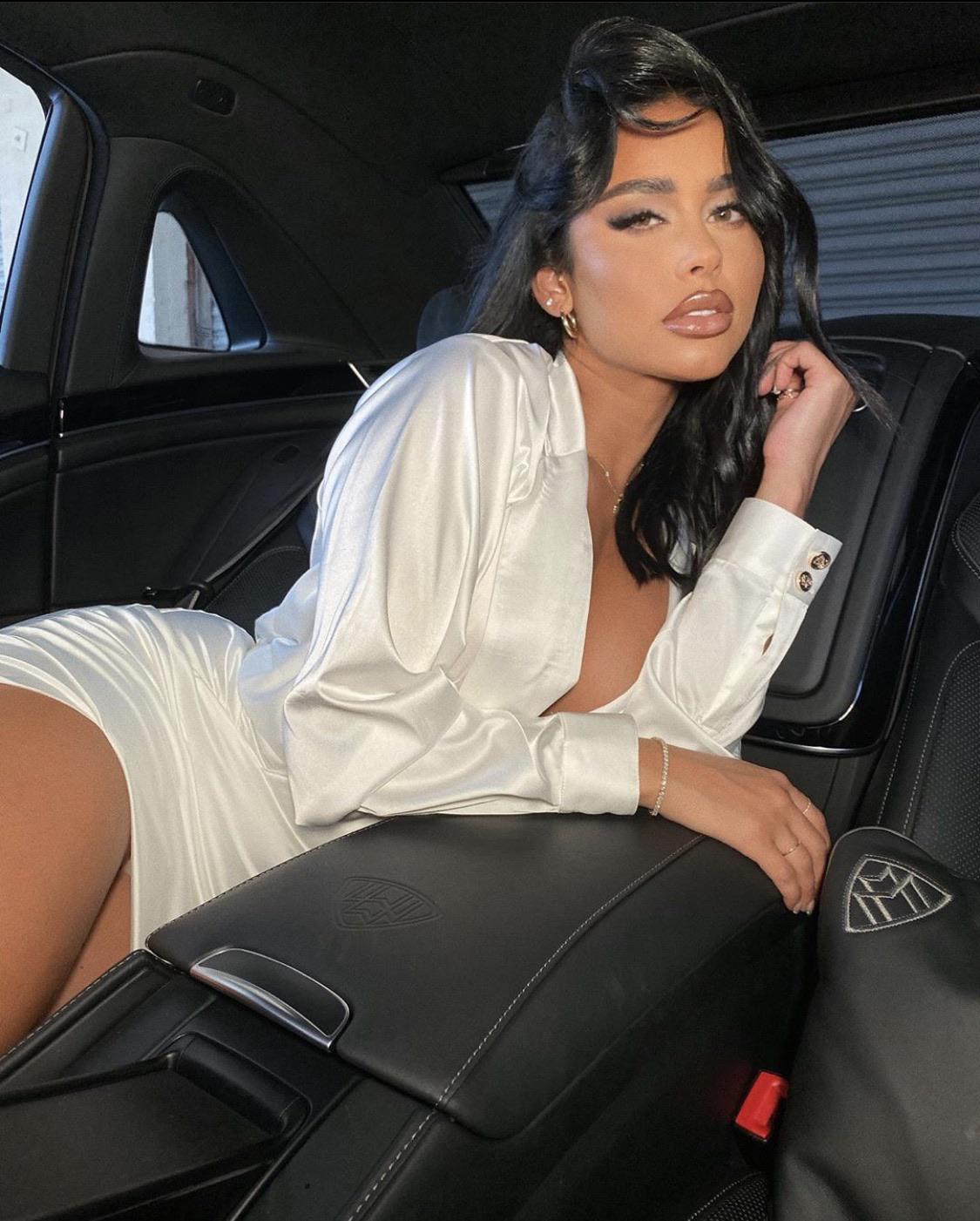 Hot mama | Scrolller