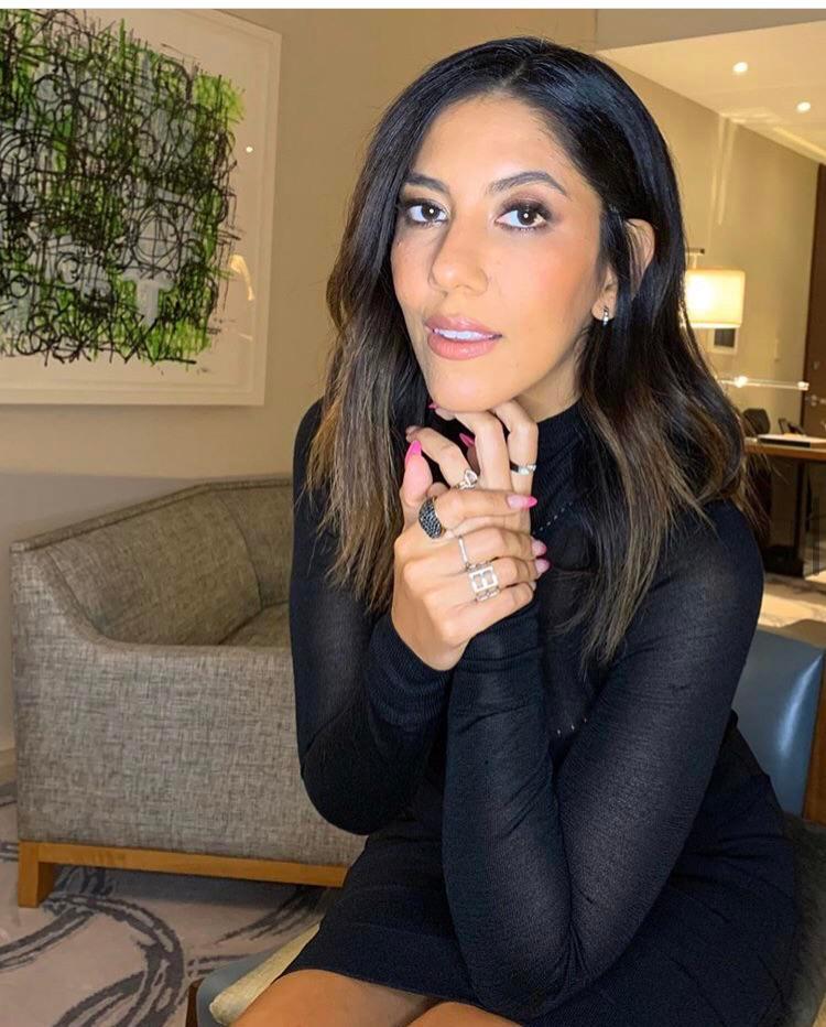 Hot or not? | Scrolller