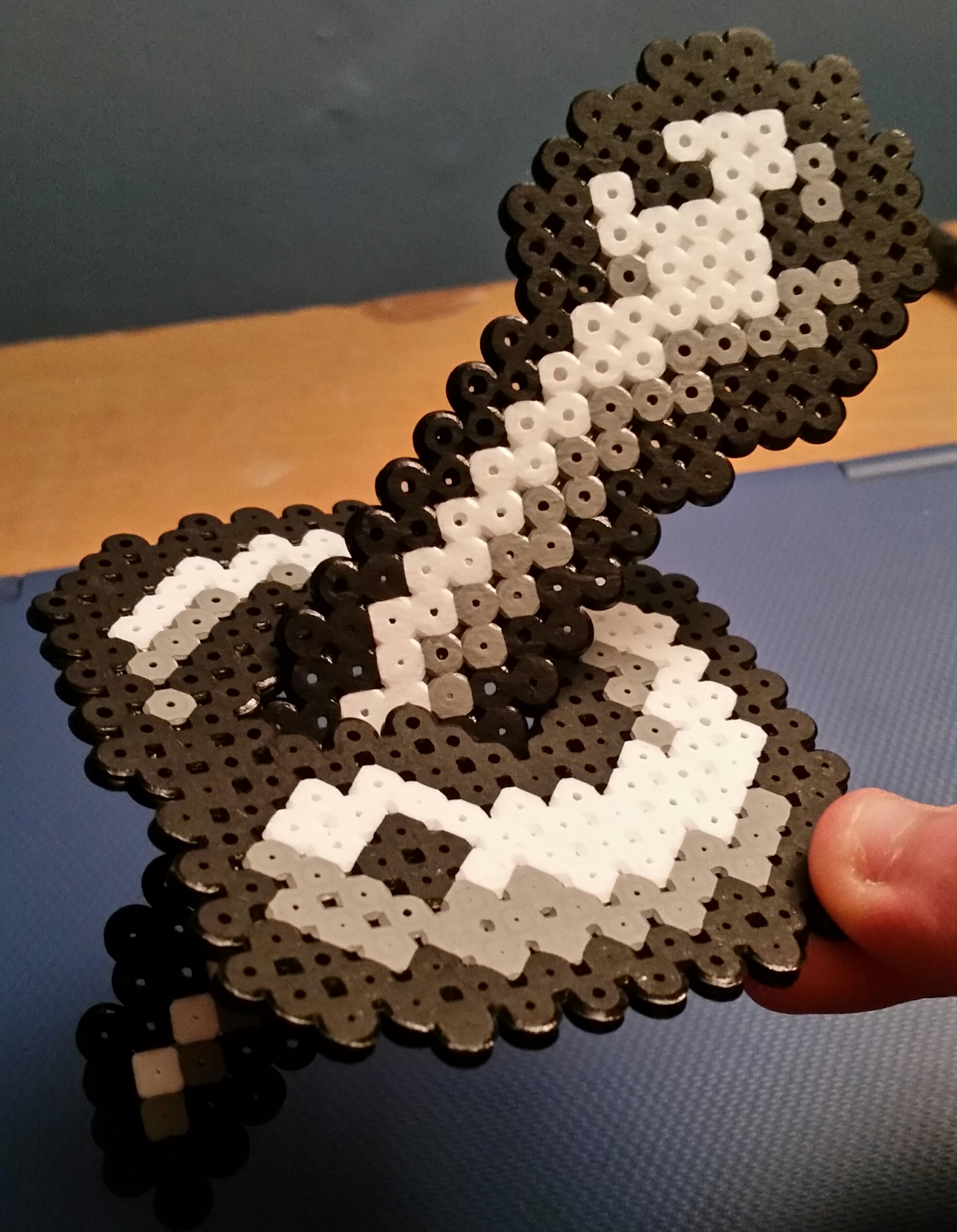 Hot worm-on-worm action. | Scrolller