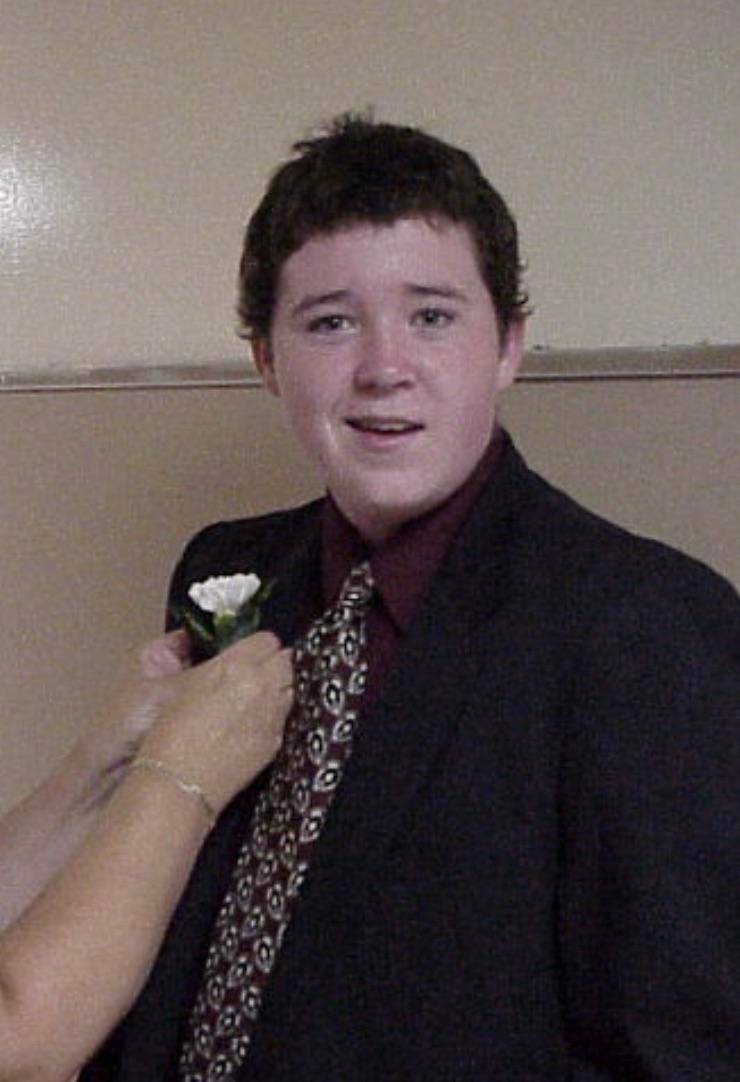 Hot Young Shane | Scrolller