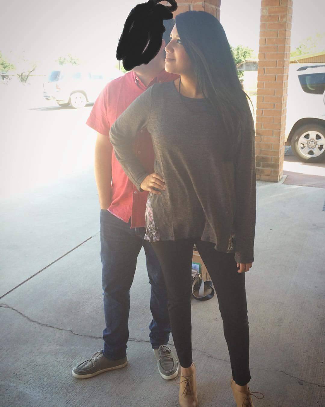 Hotwife loves to pose and get attention 😉😉 | Scrolller