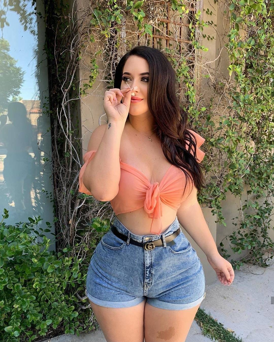 Hourglass | Scrolller