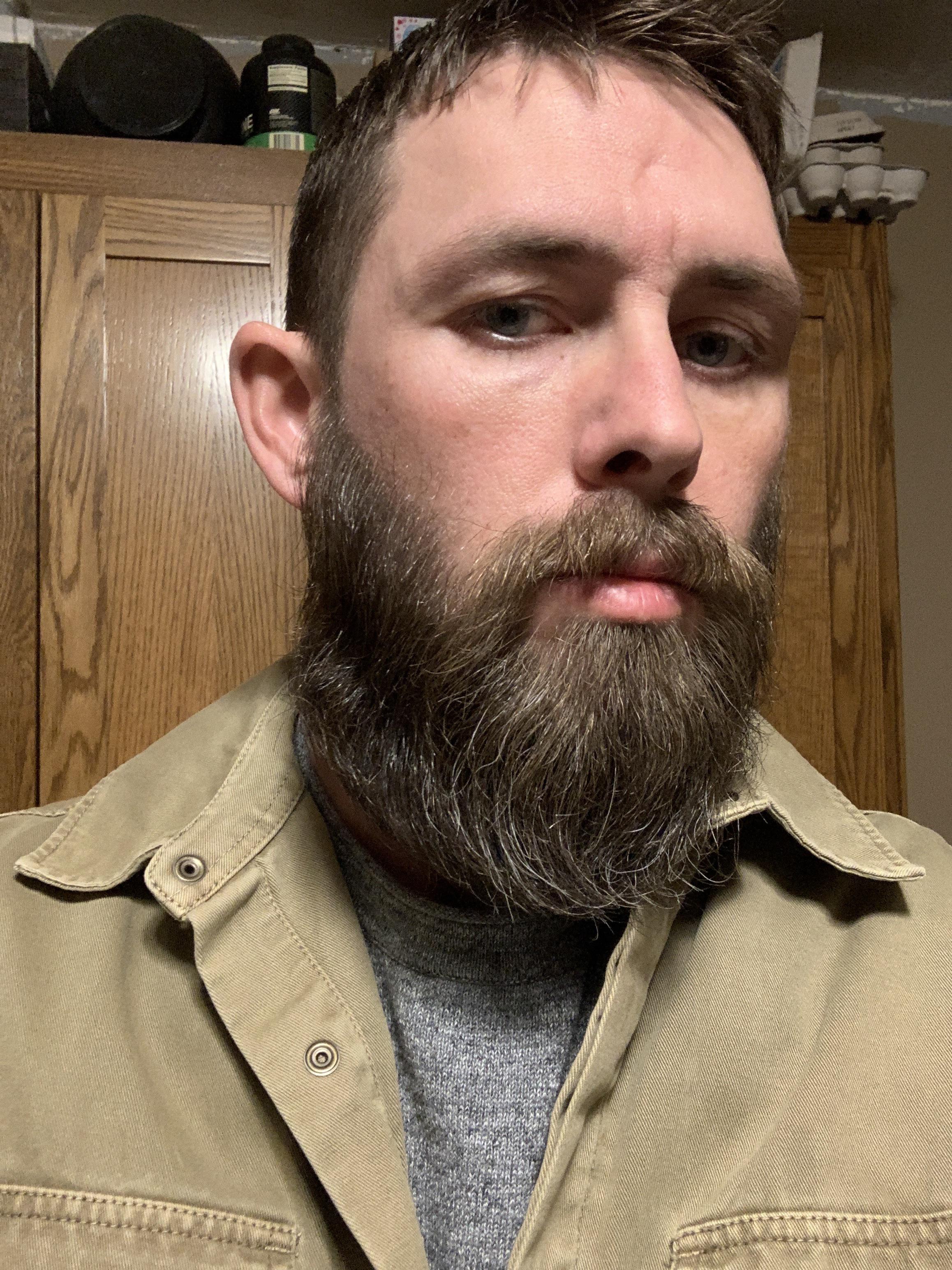 How do I fix this under beard curl!? | Scrolller