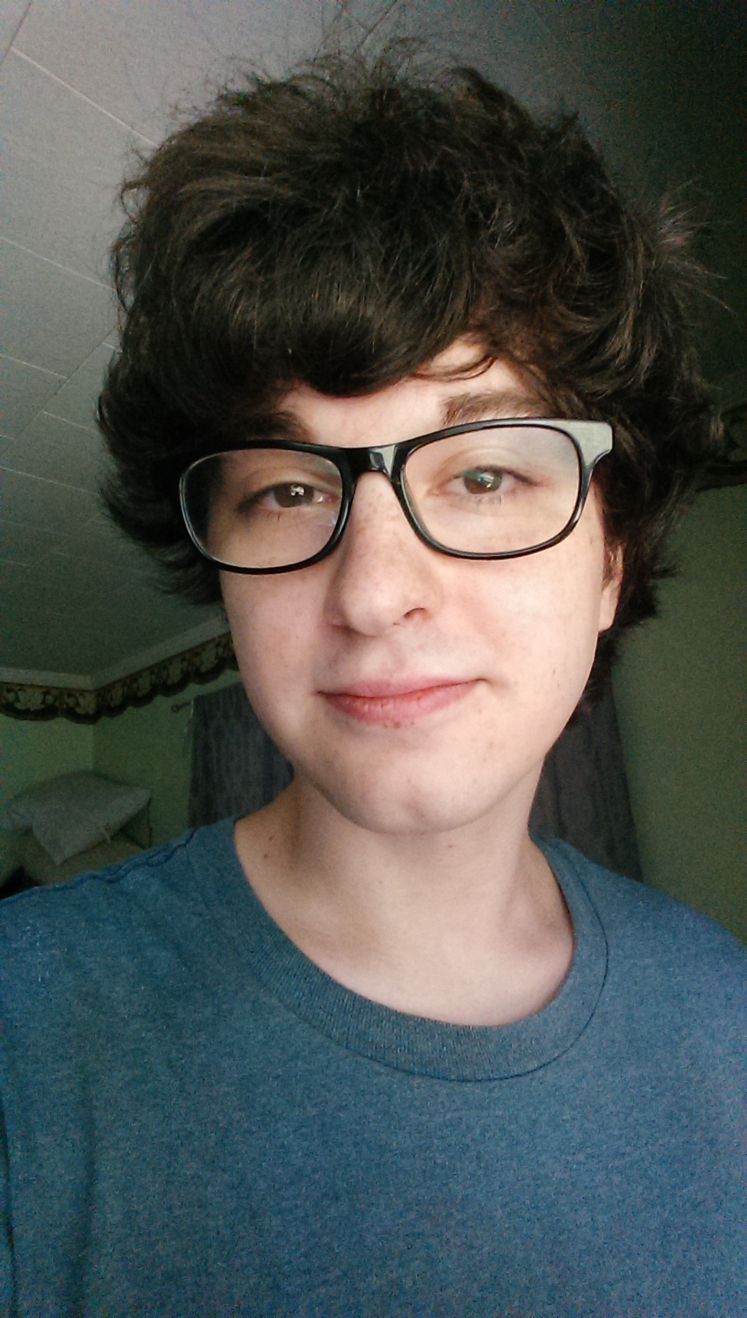 How do I look? | Scrolller