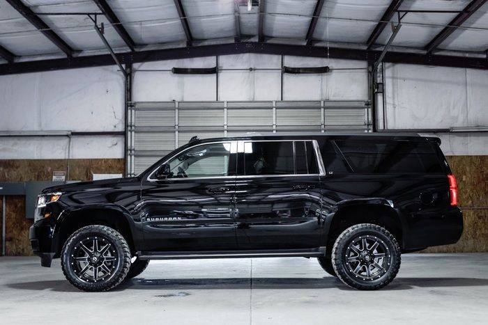 How to replicate this suburban? Can you help identifying the brand and ...