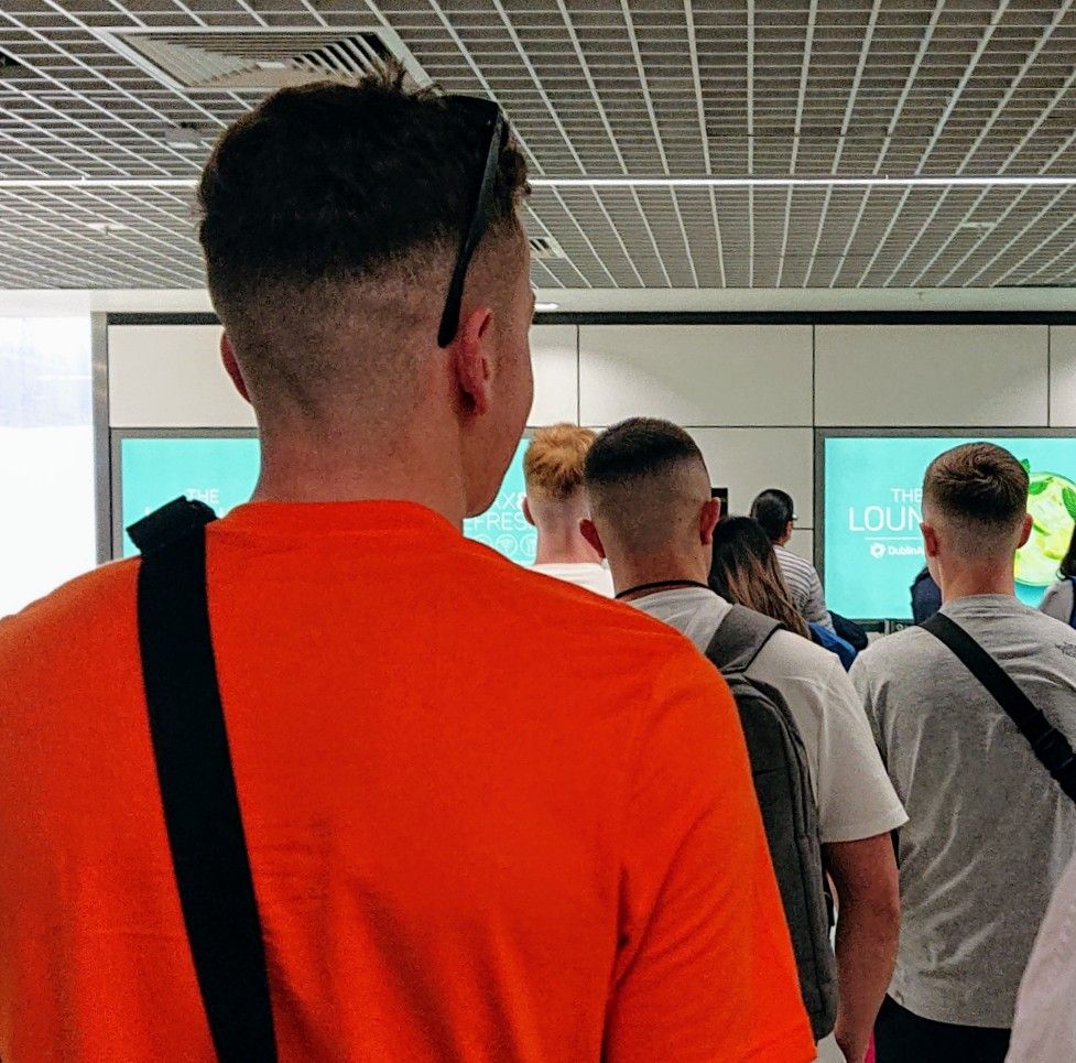 How to spot packs of Irish lads at the airport by their haircut | Scrolller