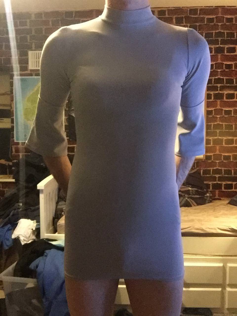 Hows My Dressbulge Scrolller