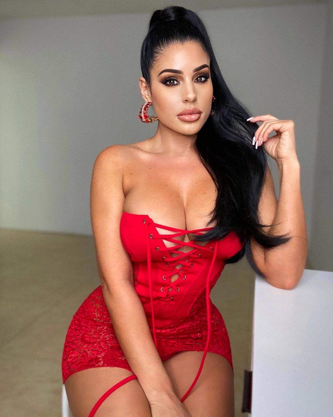 Stephanie Acevedo (@stephs_music) | Scrolller