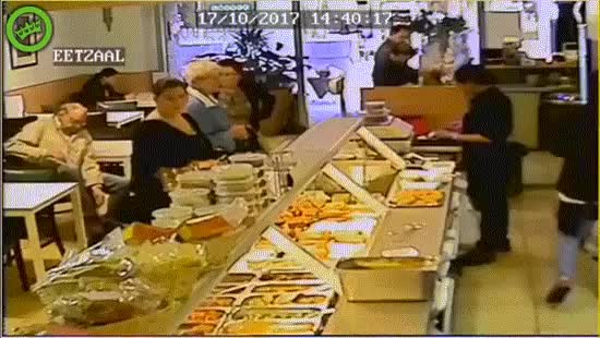 HUH? IS THIS THE COUNTRY KITCHEN BUFFET? | Scrolller