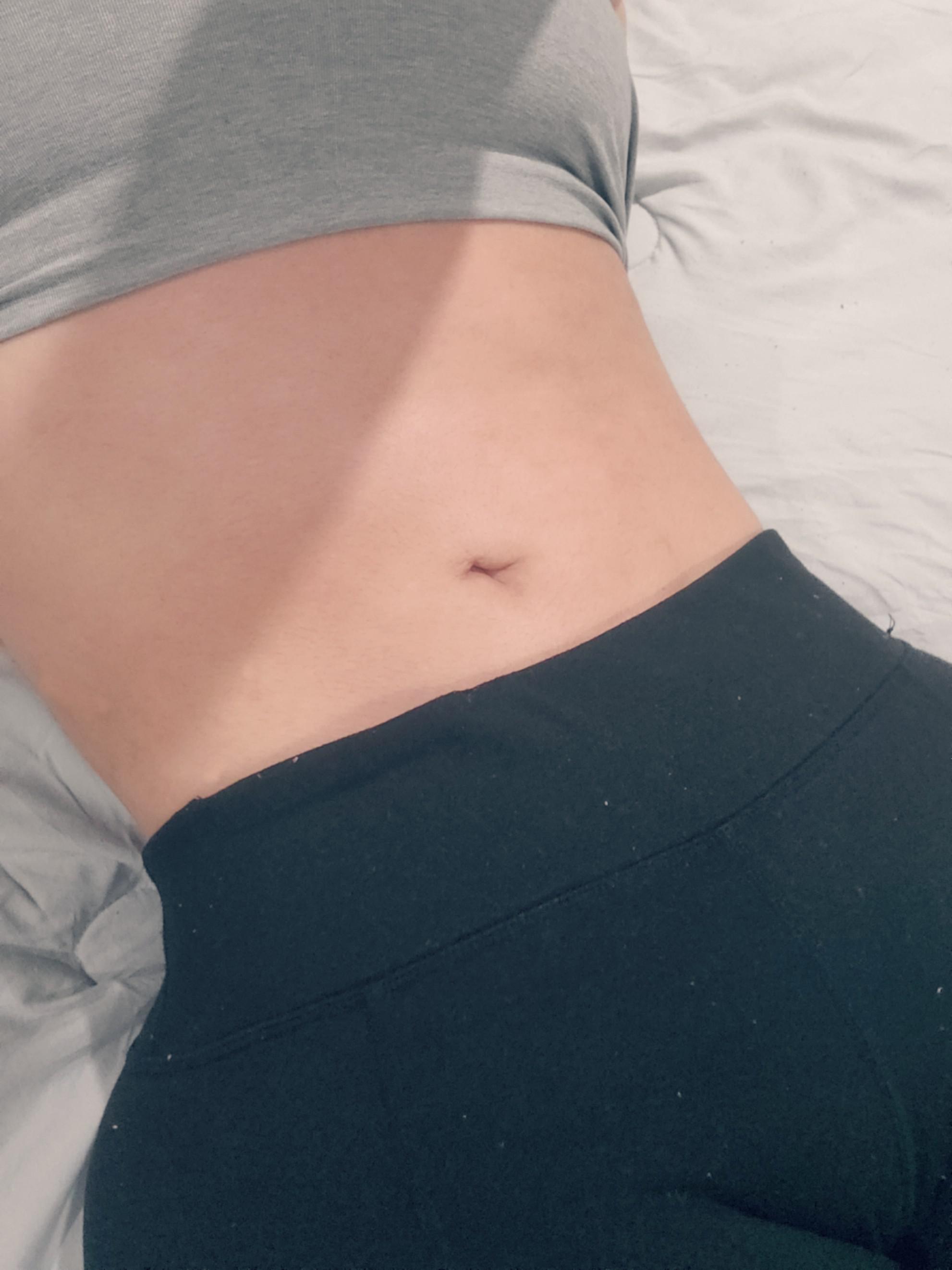 HungryGirl_98 | Scrolller