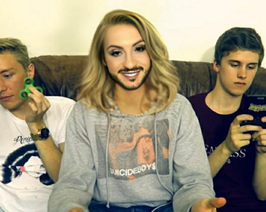 Hydrina 2.0 | Scrolller