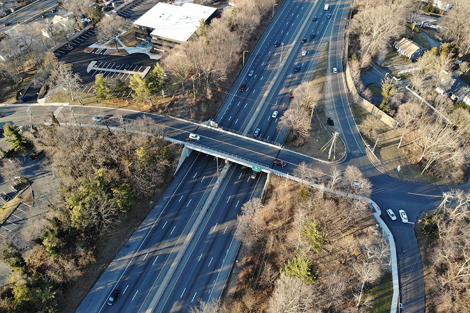 I-95- Darien, CT | Scrolller