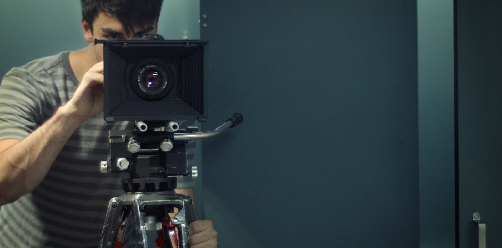 I carry a heavy tripod around all day. | Scrolller