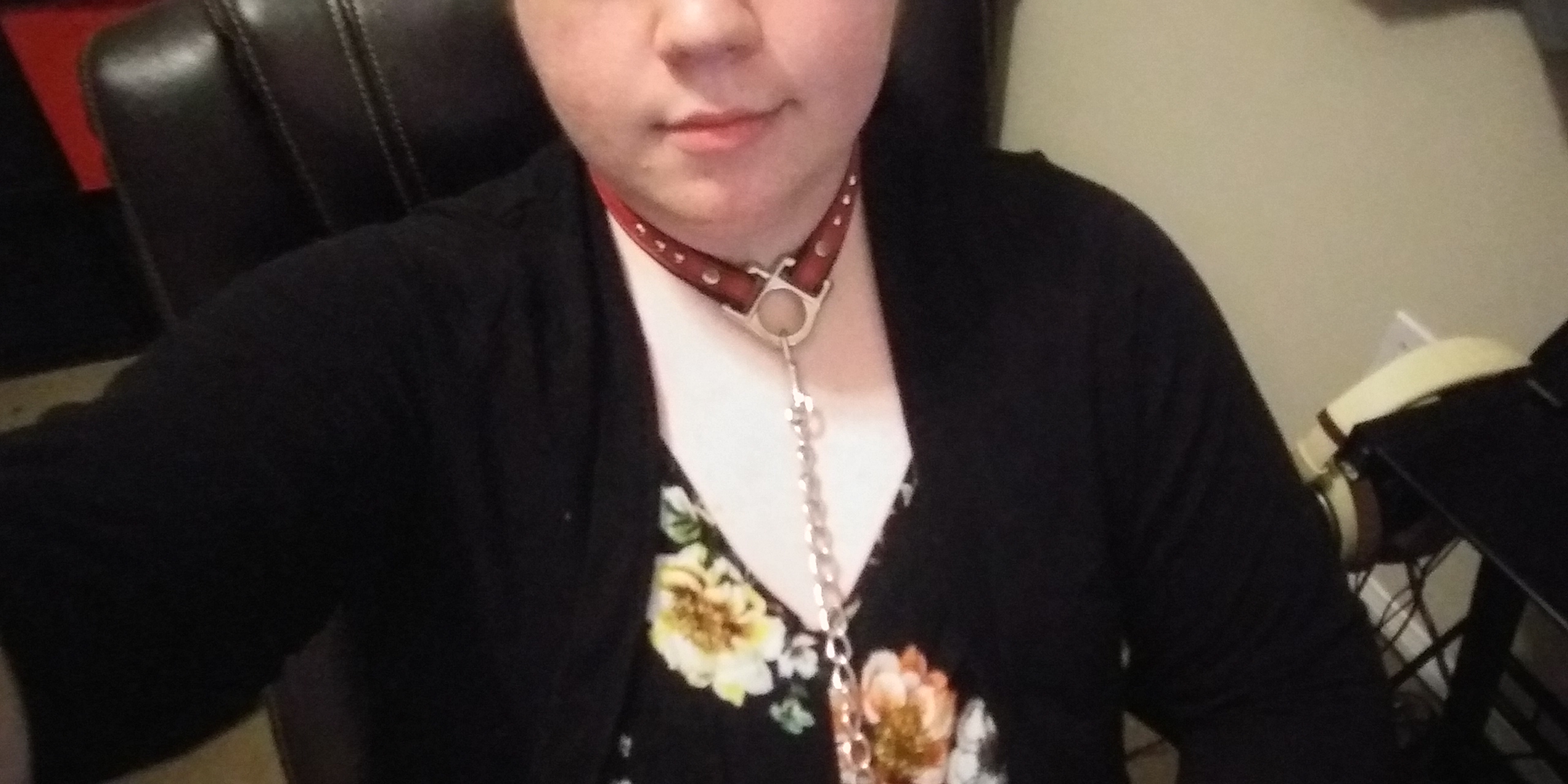 I come with many accessories. | Scrolller