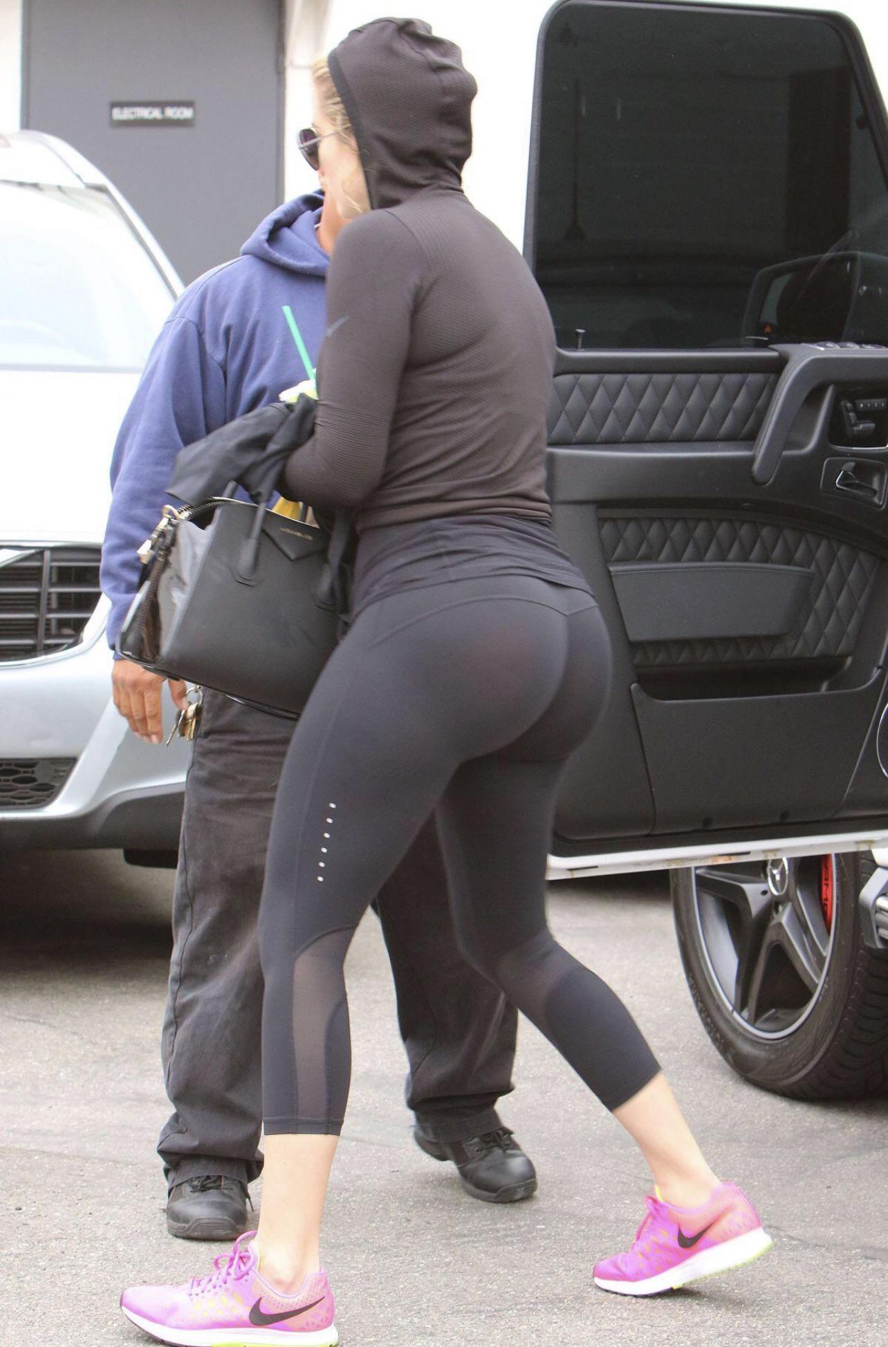 Probably her best candid imo | Scrolller