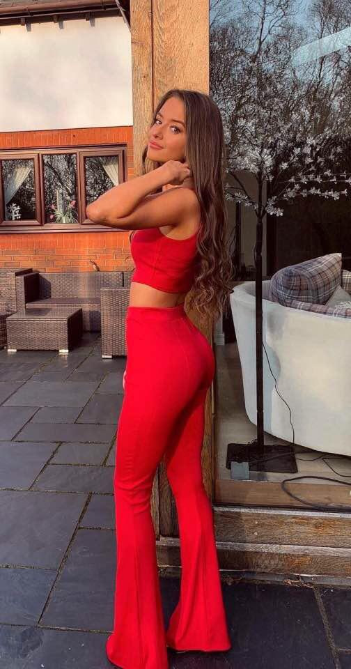 I’d love to pound my gorgeous friends ass, let’s jerk and cum for her | Scrolller