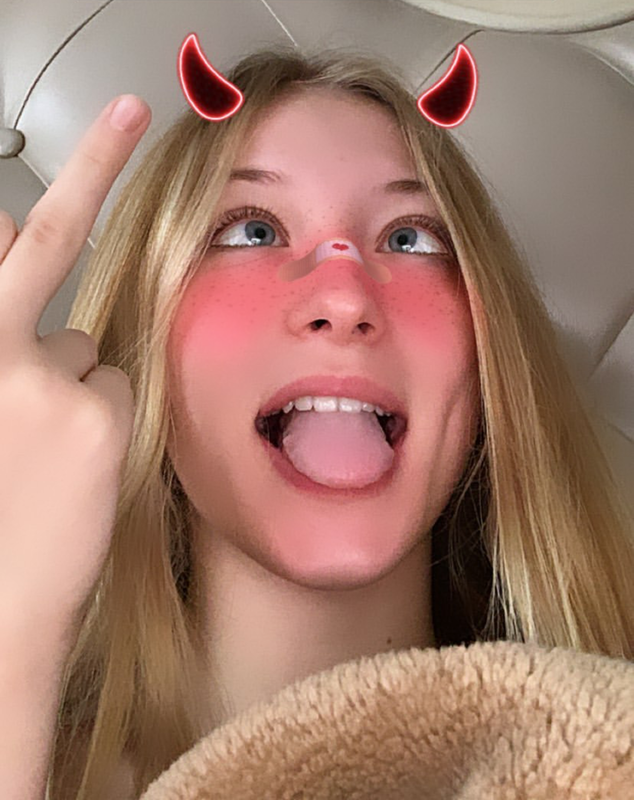 I fixed her story about NNN | Scrolller