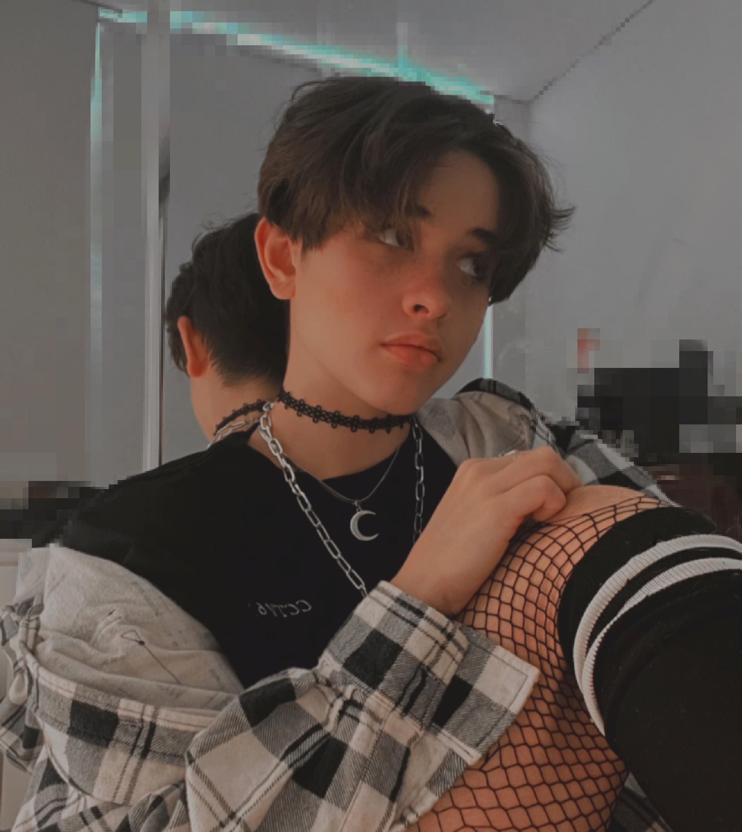 ok this is giving me ‘yoon bum’ vibes | Scrolller