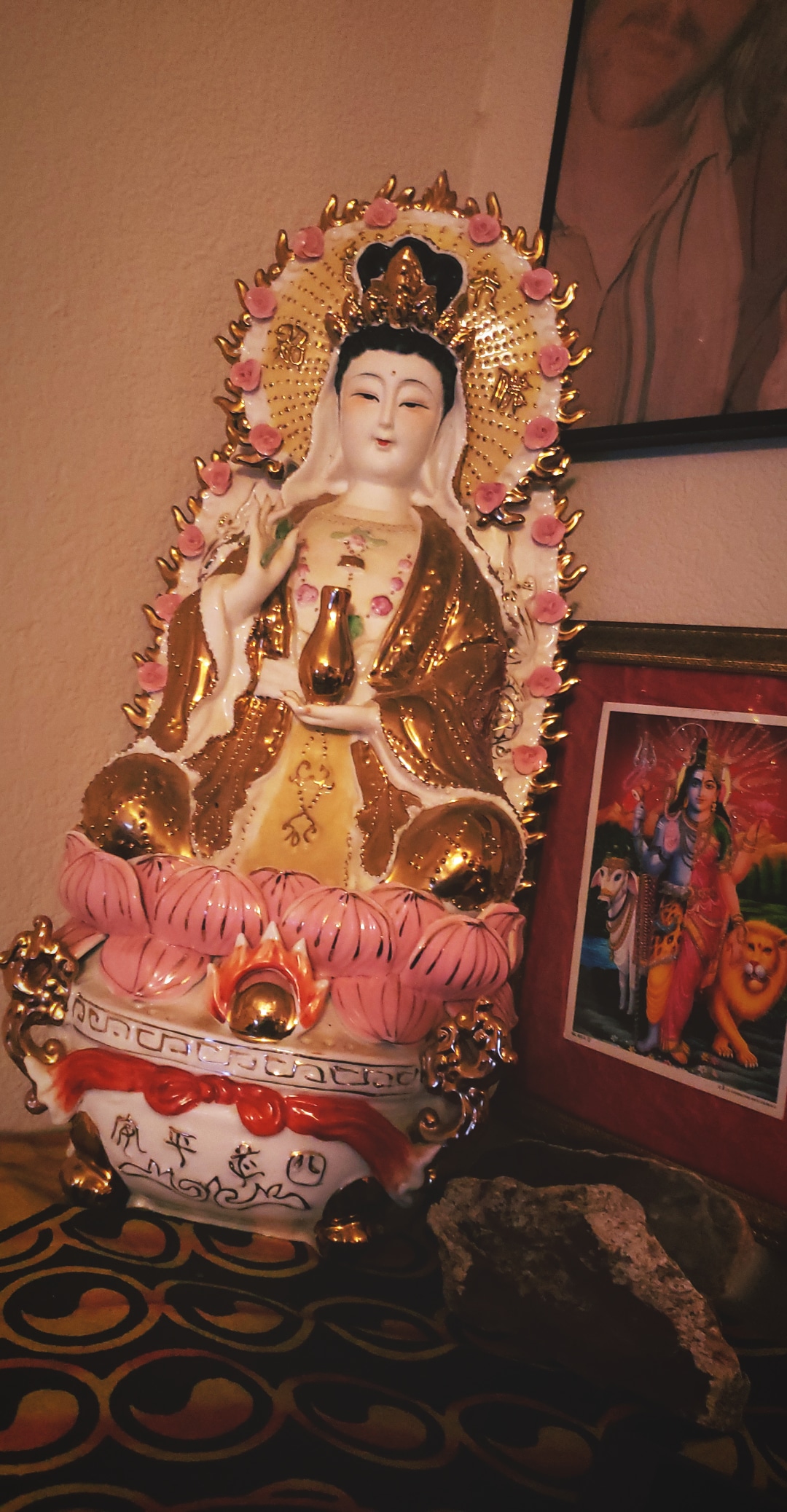 I just got my Quan Yin statue today! | Scrolller