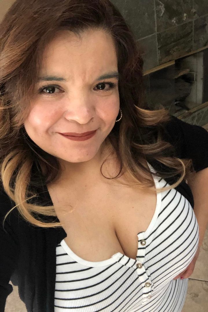 I suck dick on the first date😜😋 | Scrolller